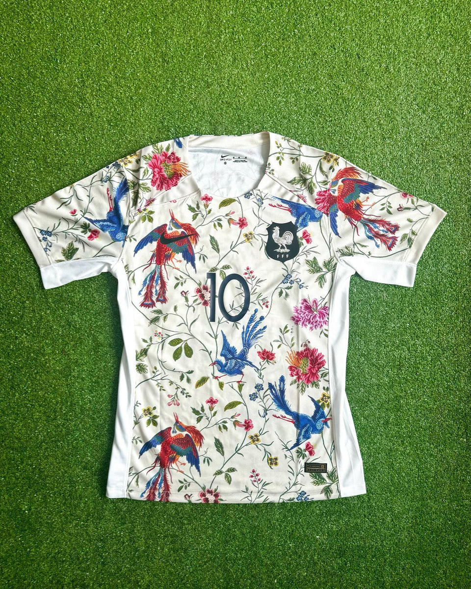 2024 France Special Kit – RetrokitStar