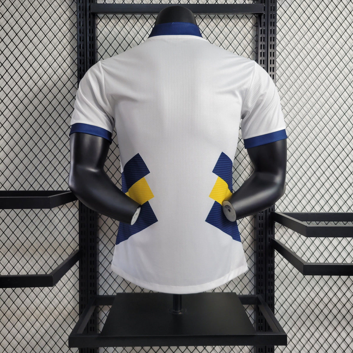 23-24 Player Real Madrid Iconic kit – RetrokitStar