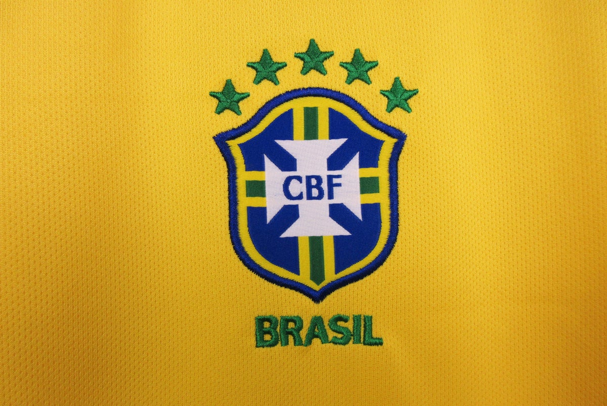 2004 Brazil Home kit – RetrokitStar