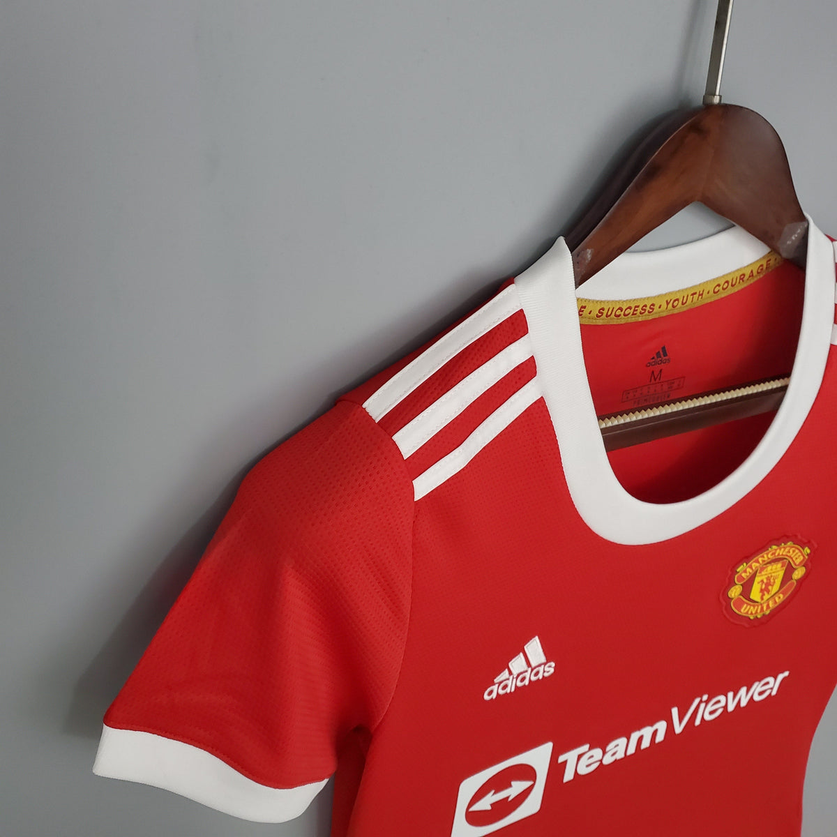 21 22 Manchester united Home women kit – RetrokitStar