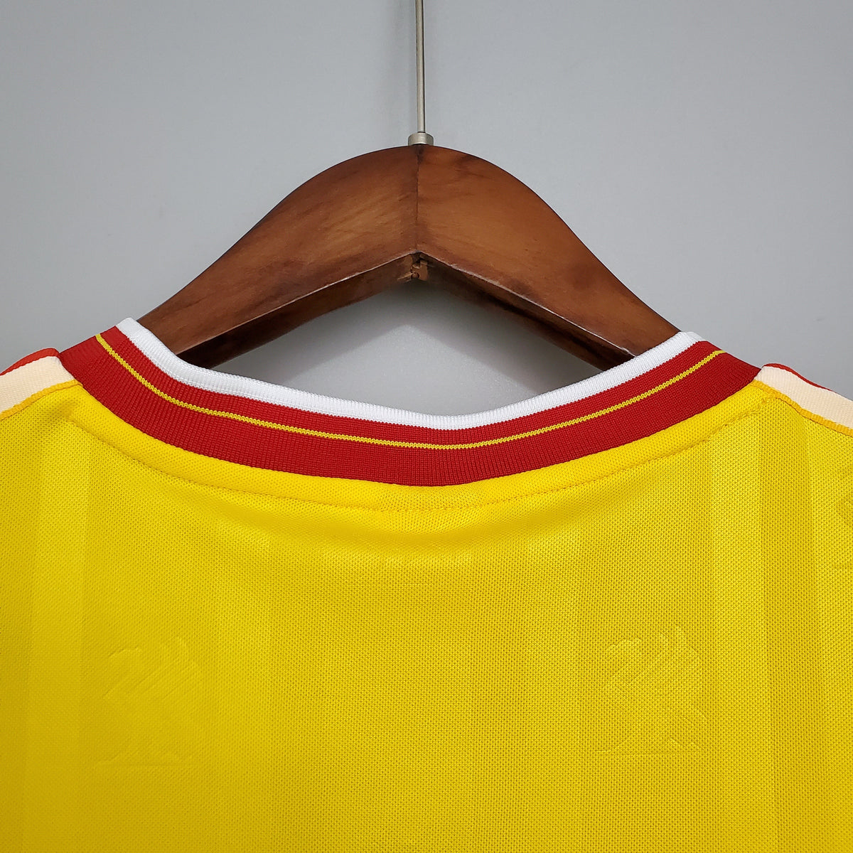1985 1986 Liverpool Yellow away kit – RetrokitStar